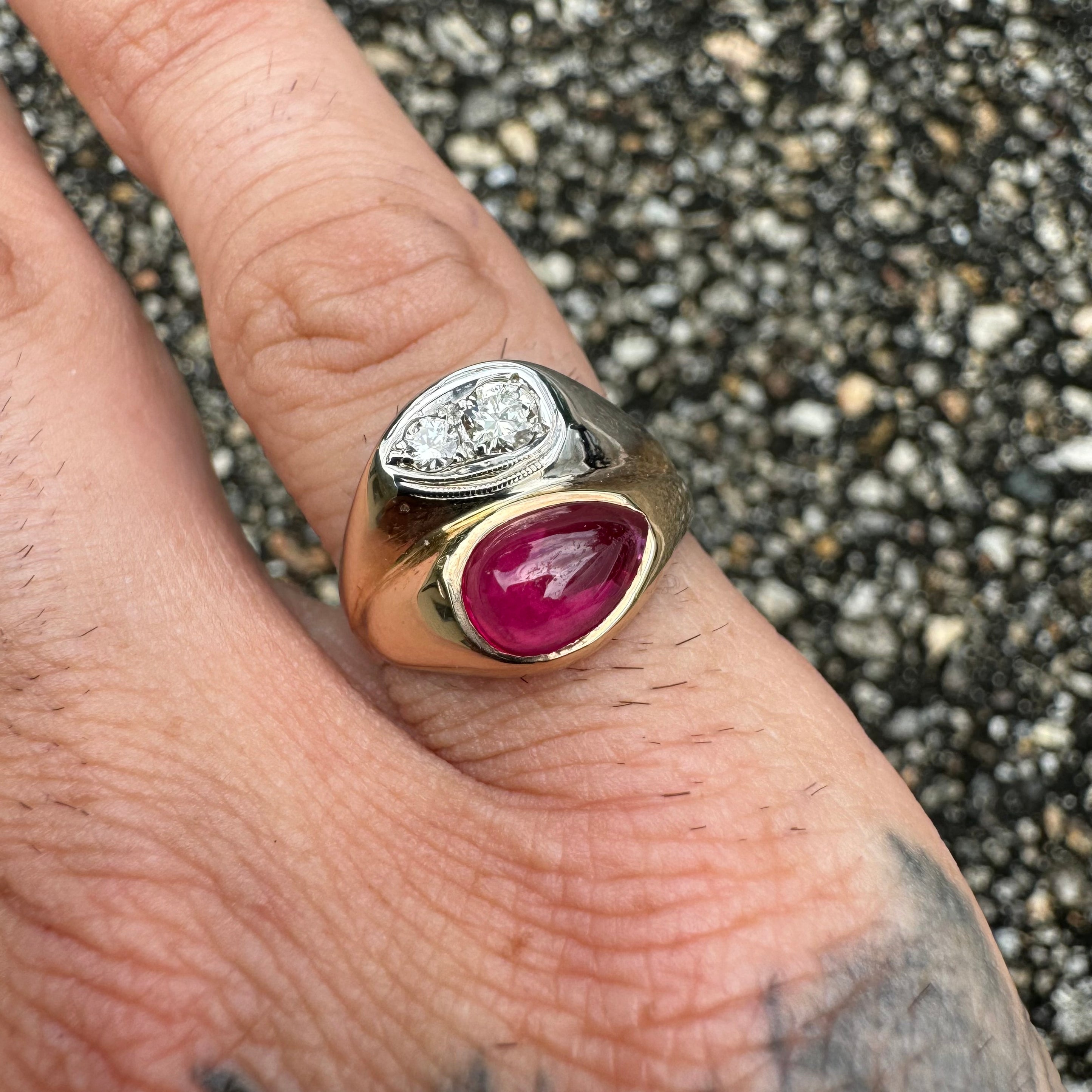 Vintage 14k Gold Tony Soprano Natural Diamond/Spinel Pinky Ring (7.75) – Escaped Remains