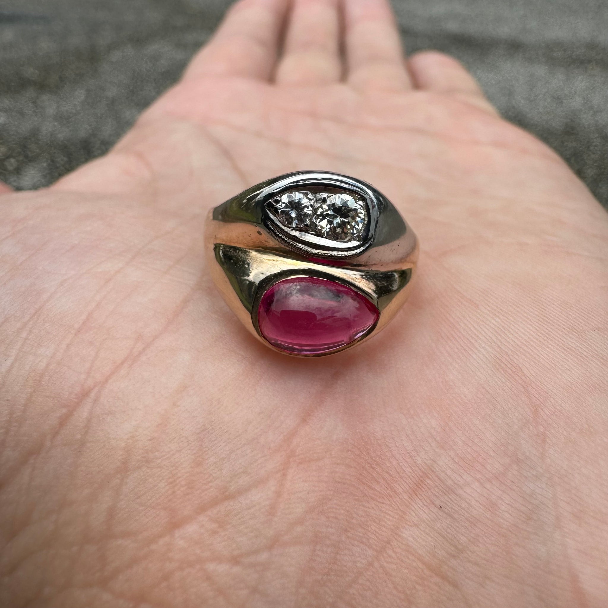 Vintage 14k Gold Tony Soprano Natural Diamond/Spinel Pinky Ring (7.75) – Escaped Remains